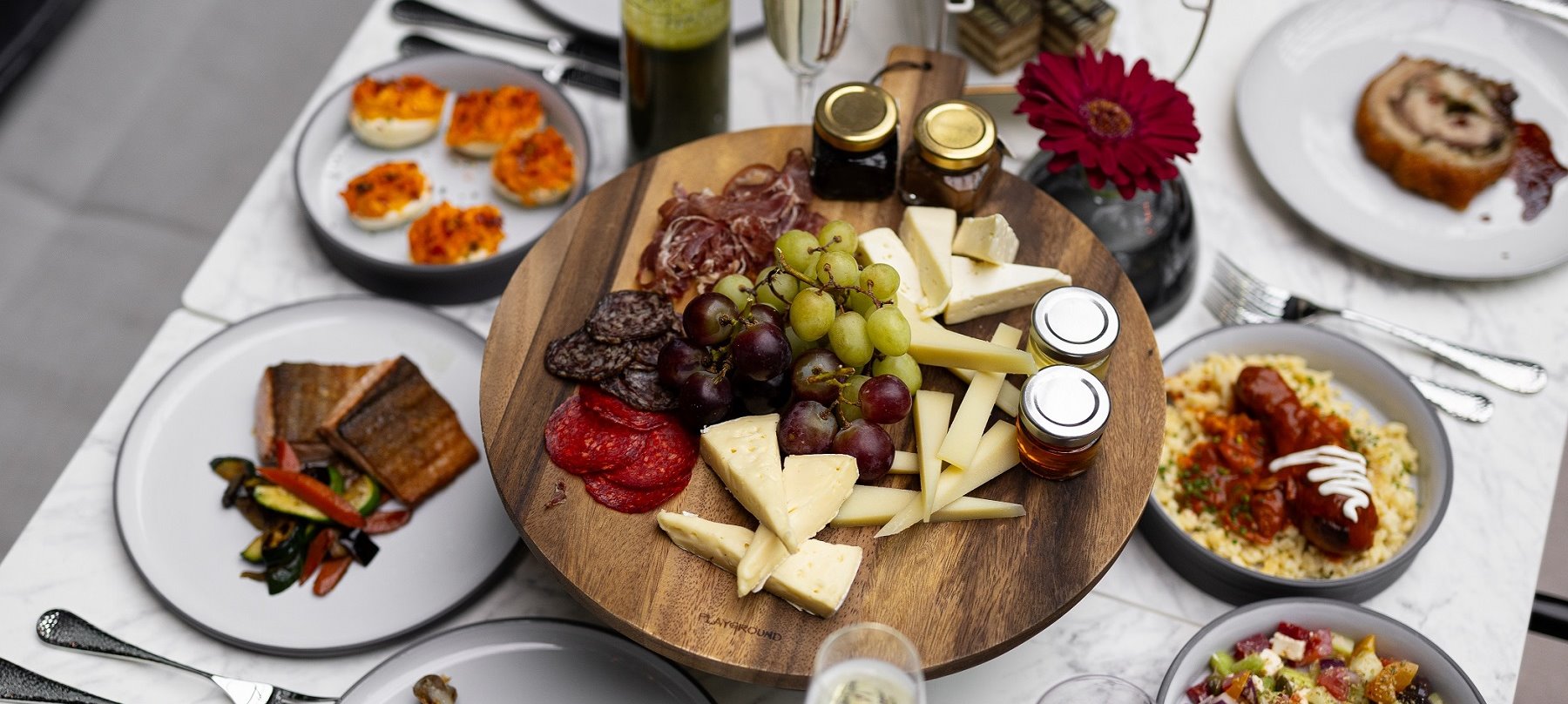 Home [www.pavilonrestaurant.com]